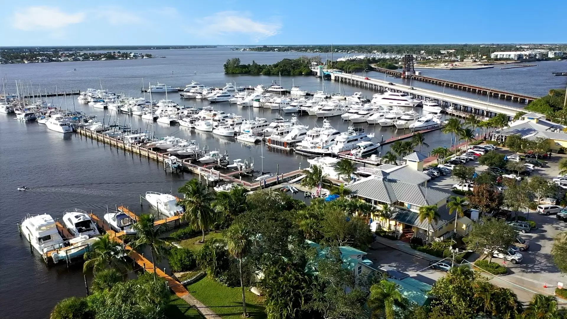 Waterway Guide | Sunset Bay Marina & Anchorage